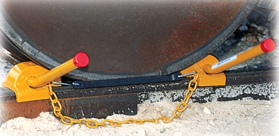 Double Railroad Wheel Chock (Exposed Rail) | Aldon Company, Inc.