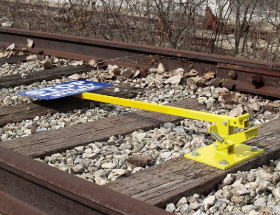 Mouse Trap Spring Loaded Sign Holder | Aldon®