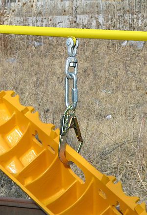 Two-Man Carrying Pole | Aldon®