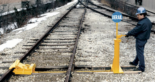 Aldon® One Way Retractable Derail