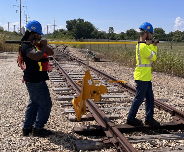 Railway Derails & Rerailers | Aldon®