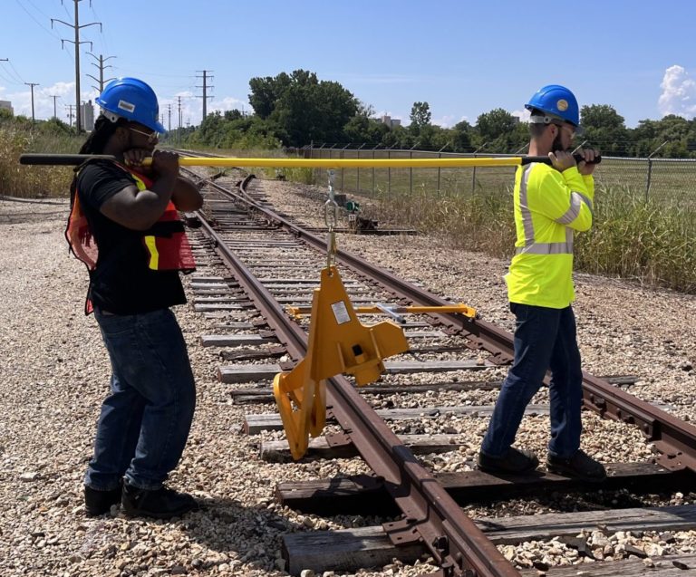 Two-Man Carrying Pole | Aldon®