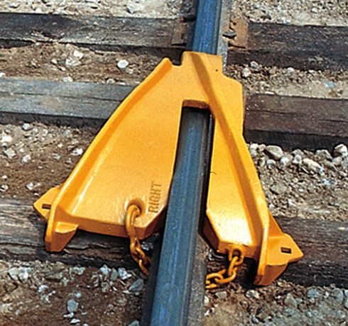 Straddle Type Freight Car Rerailers | Aldon®