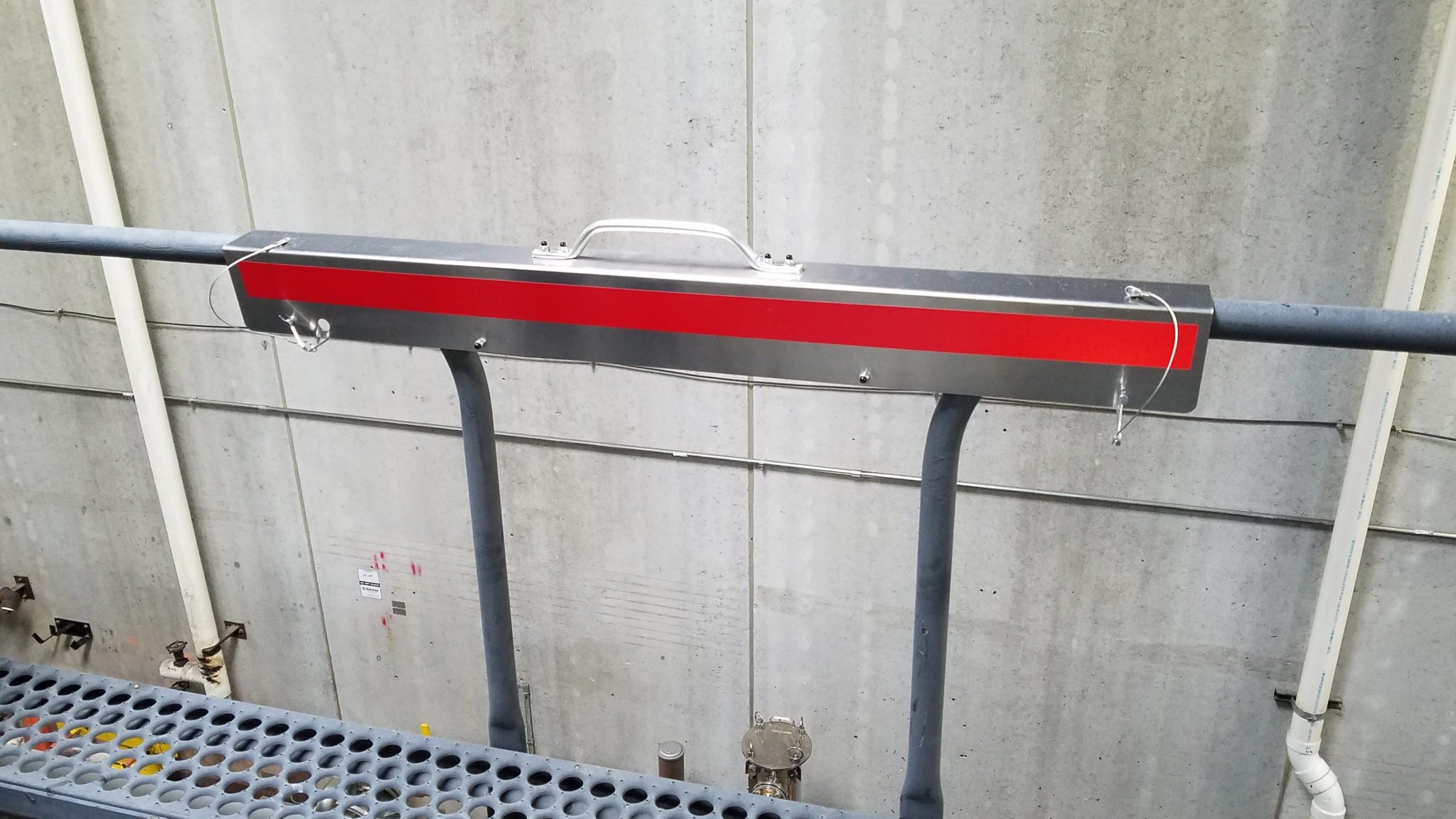 Tank Car Safety Gate | Aldon®