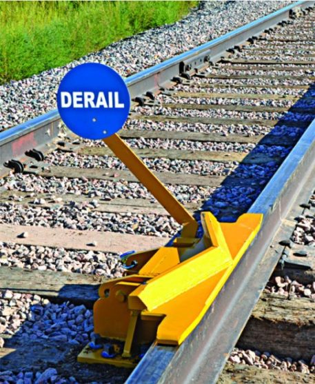 Two-Way Hinged Railroad Derail w/Pop-Up Sign Holder (For Locomotives ...