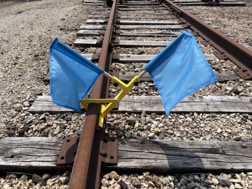 Portable Clamp On Sign Holder for Railways | Aldon Company, Inc.