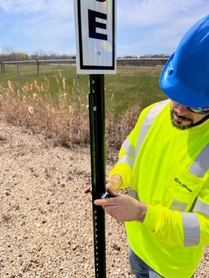 10 FT. Steel Sign Pole | Aldon®