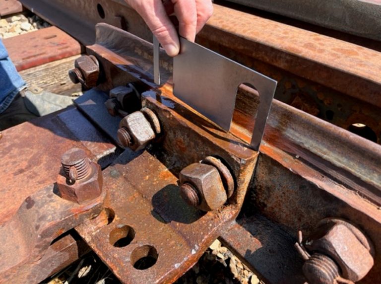 Railroad Track Repair & Maintenance Tools | Aldon®