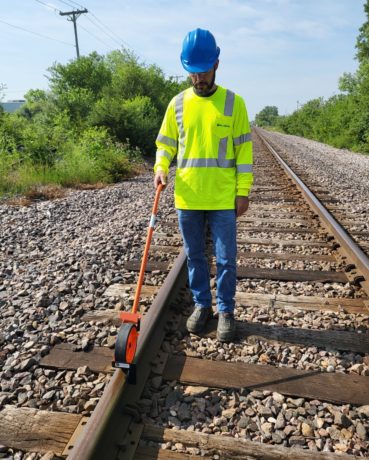 Rail Top Distance Counter | Aldon®