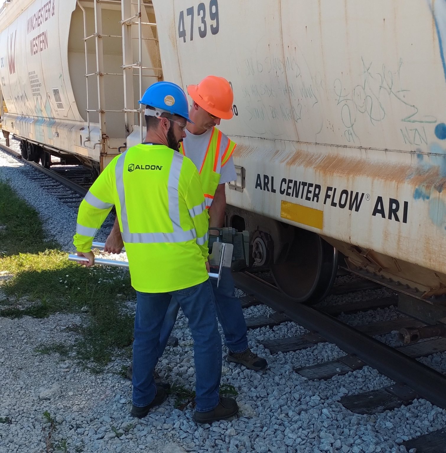 Car Shaker Lifting Tray | Aldon Company, Inc.