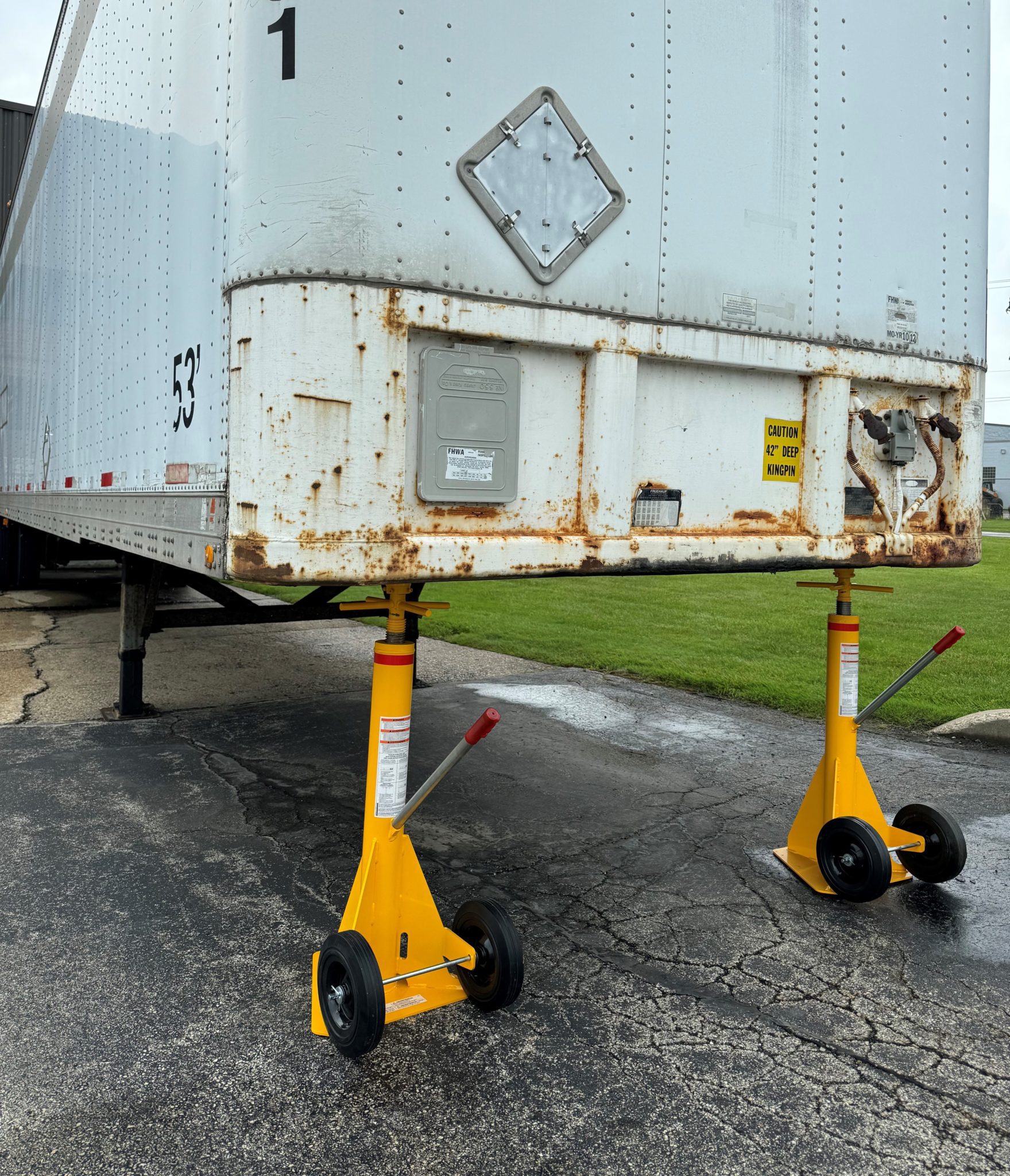 Spin Top Trailer Stabilizer Jack | Aldon®
